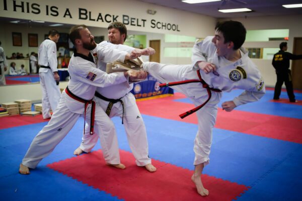 Family Class | Lee's Martial Arts Academy